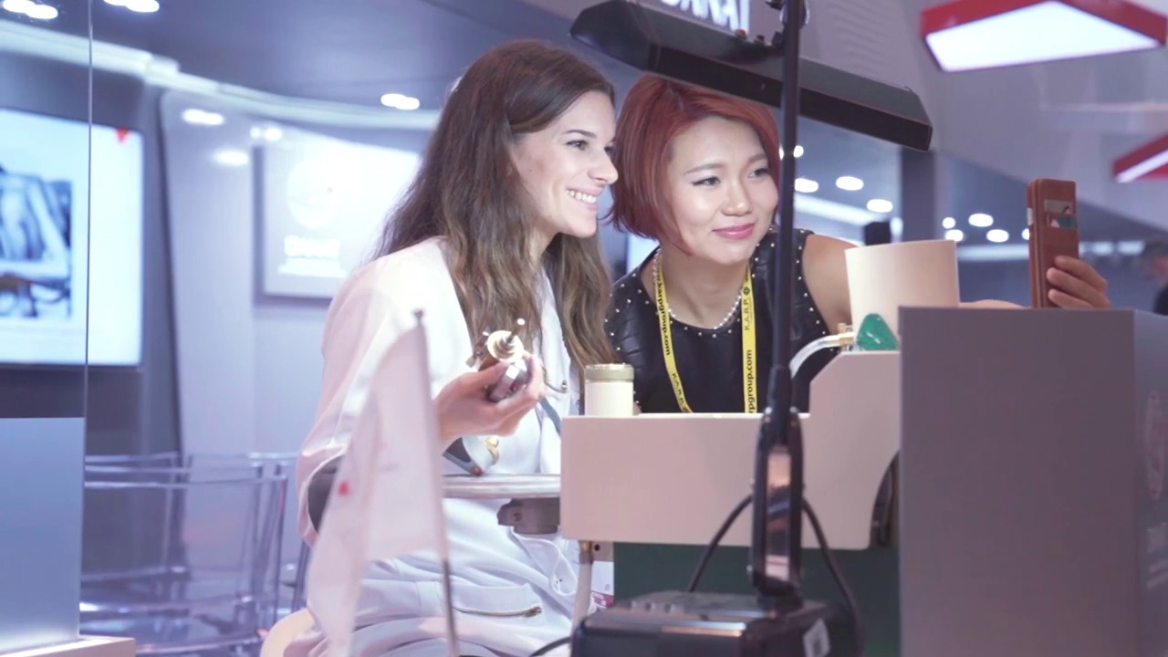 Exhibitor Services – OutSmart